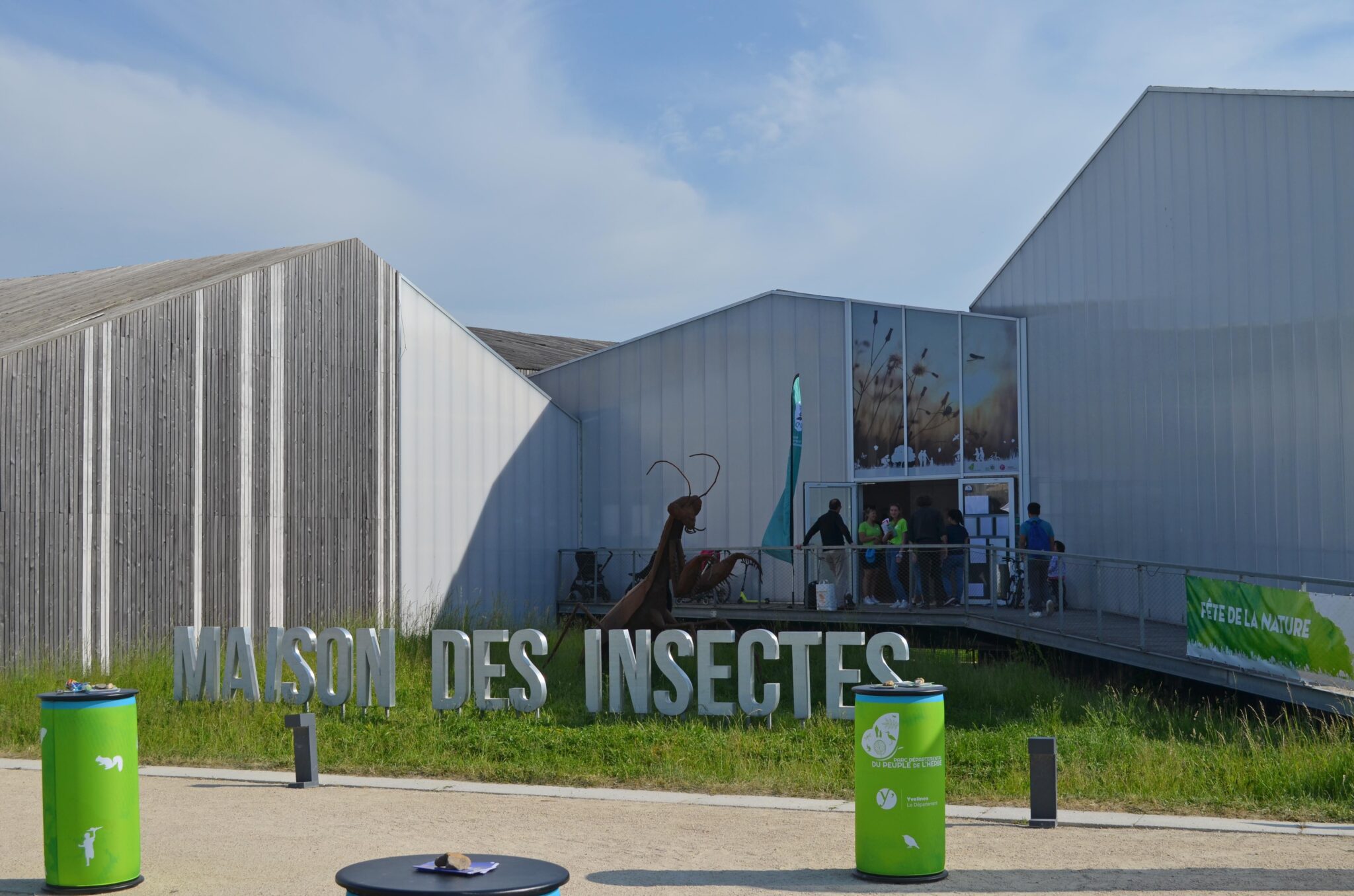 Visiter la Maison des insectes – Office pour les insectes et leur ...